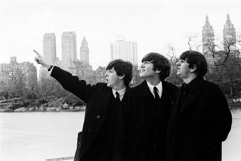 FEBRUARY 8, 1964 Beatles in New York - The Beatles