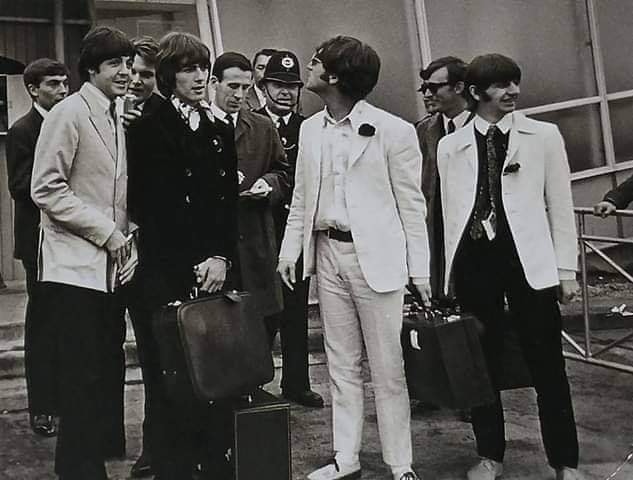 August 31st 1966. The Beatles Returned to London From America After ...